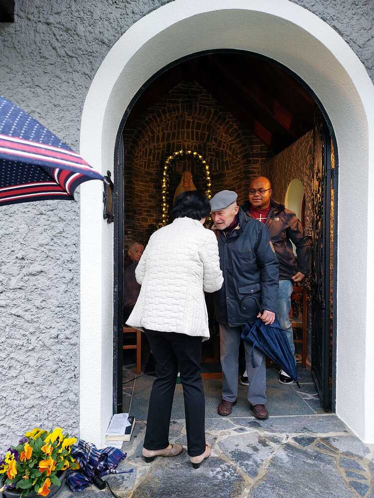 Maiandacht bei Fam. Zingl